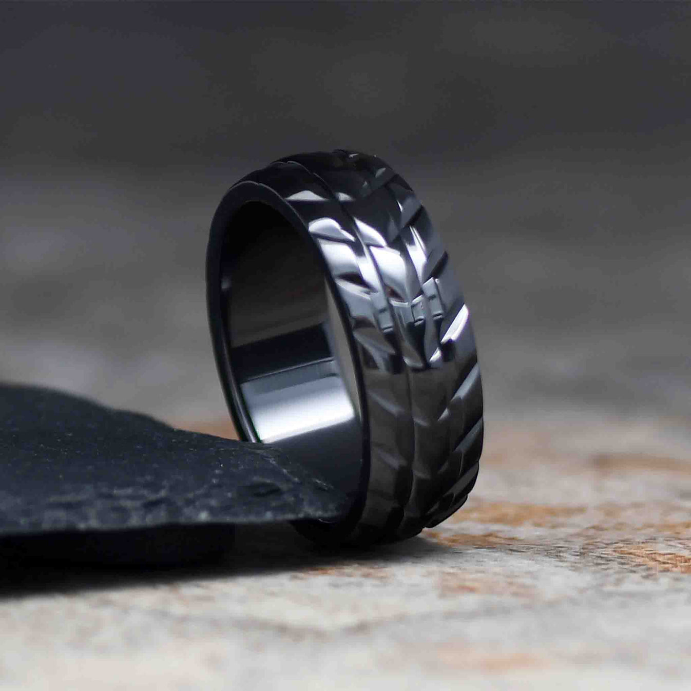 Mens Tire Tread Ring - Black Wedding Band - APRILO Ring – Gaboni Jewelers
